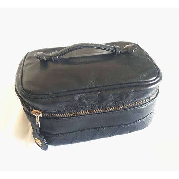 CHANEL | Bags | Chanel Vintage Calfskin Classic Cosmetic And Toiletry ...